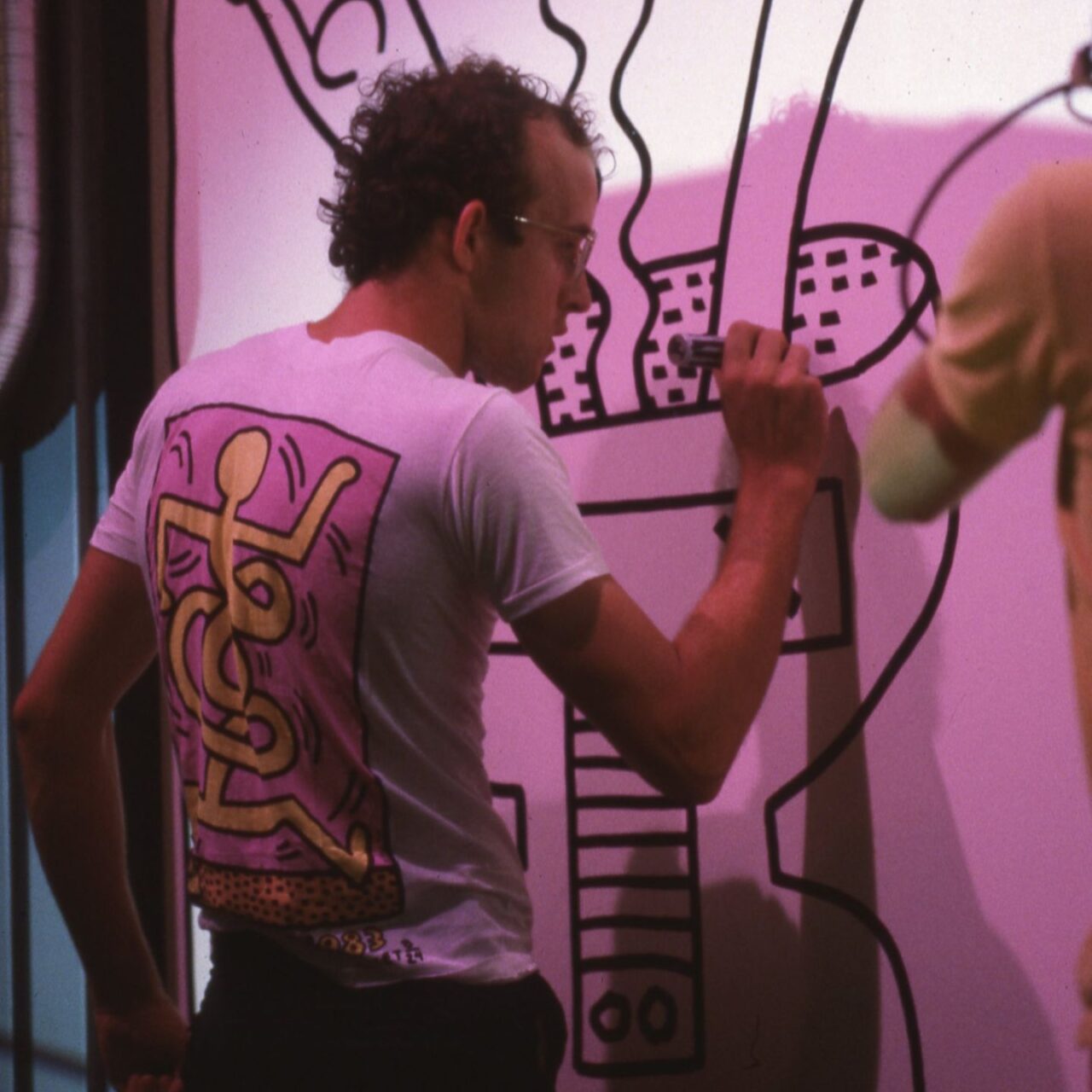 LIVE! Keith Haring SUR SCÈNE EN 1983 - Montreux Jazz Festival